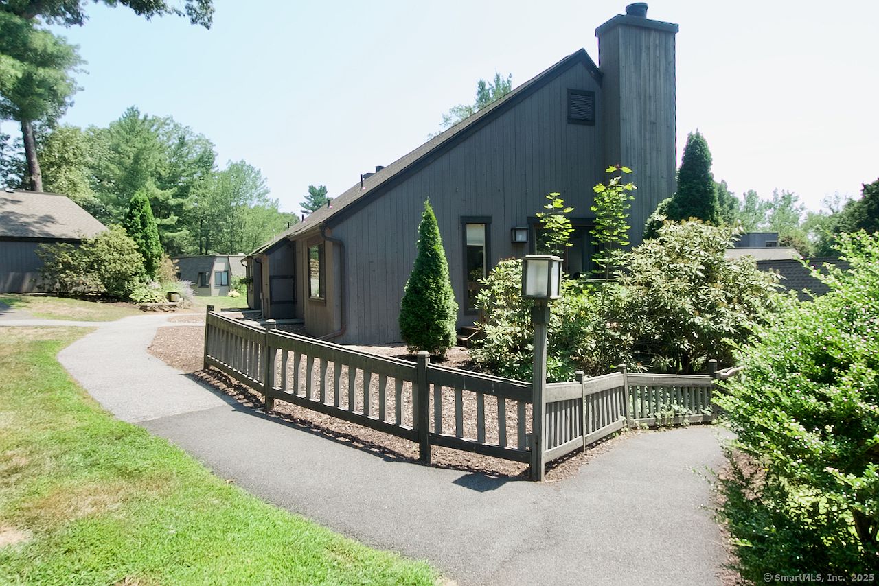 142 Mallard Drive #142, Avon, CT 06001 | Zillow