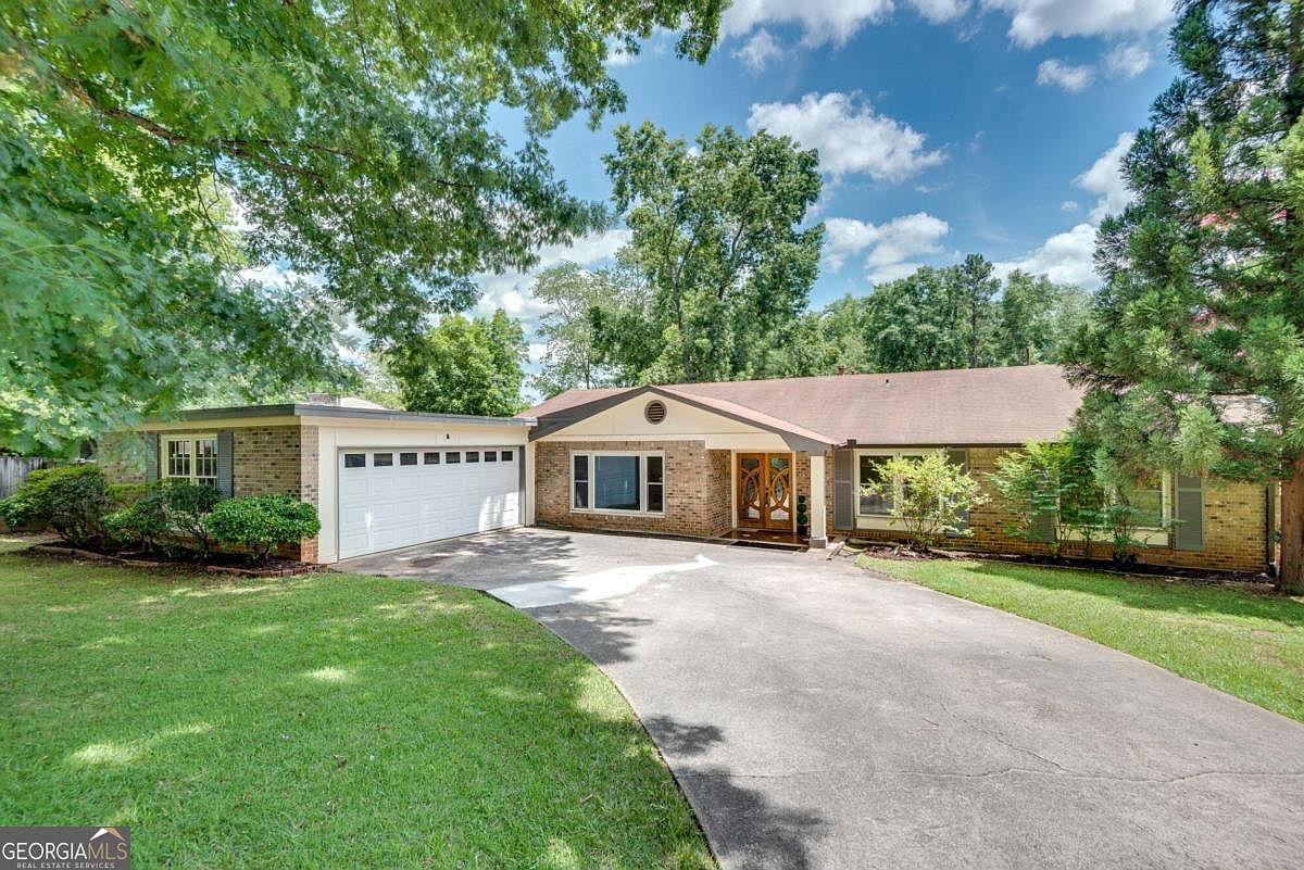 3933 John Hopkins Ct, Decatur, GA 30034 | Zillow