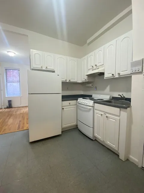 1372 1st Avenue #4C in Lenox Hill, Manhattan | StreetEasy
