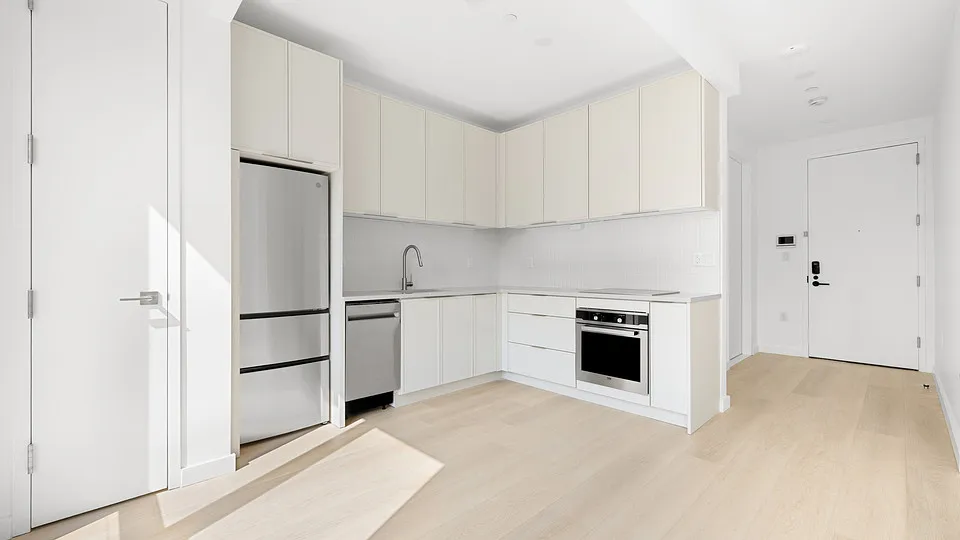 150 Lawrence Street #875 in Downtown Brooklyn, Brooklyn | StreetEasy