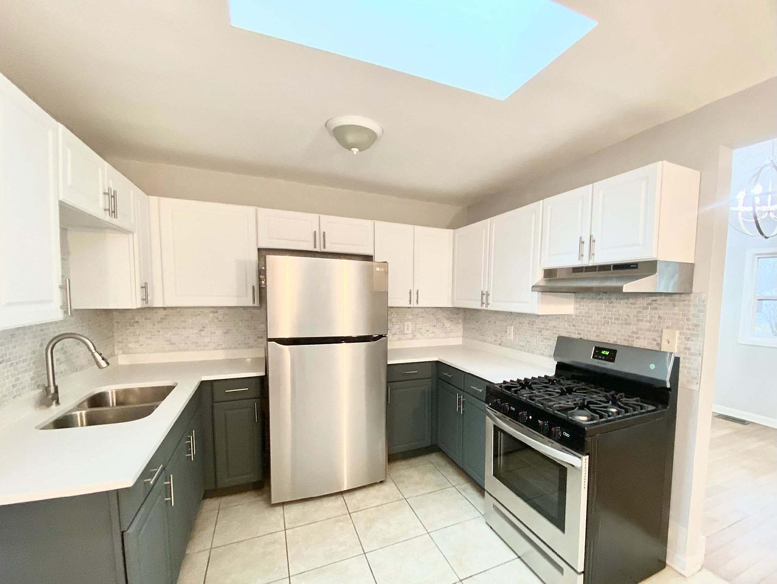 20240 Keystone Ave, Matteson, IL 60443 | Zillow