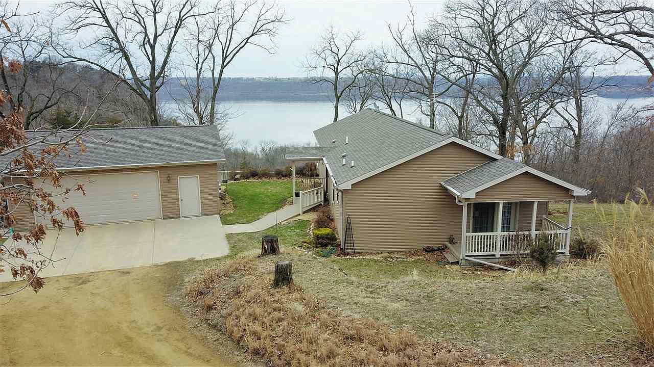 4791 West Ln, Cuba City, WI 53807 | Zillow