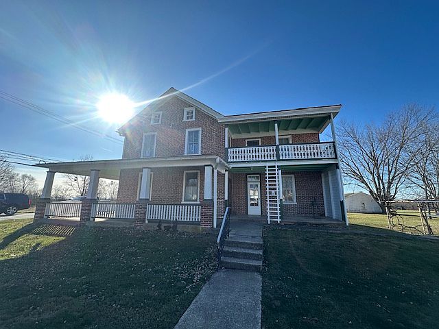 711 Lederach Cross Rd #B, Schwenksville, PA 19473 | Zillow