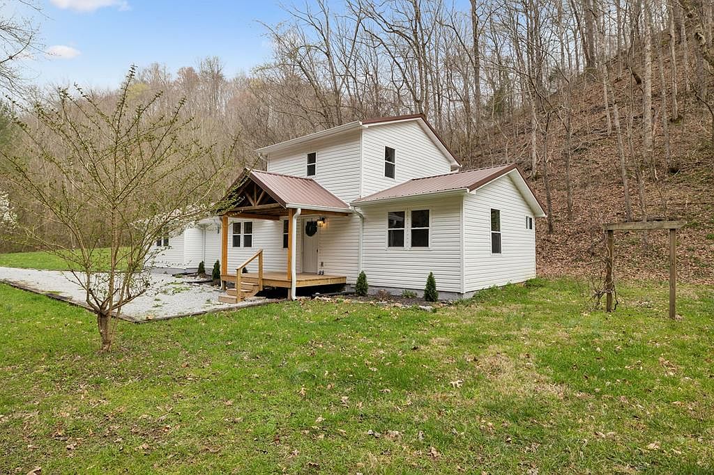 1069 Pleasant Shade Hwy, Pleasant Shade, TN 37145 | MLS #237828 | Zillow