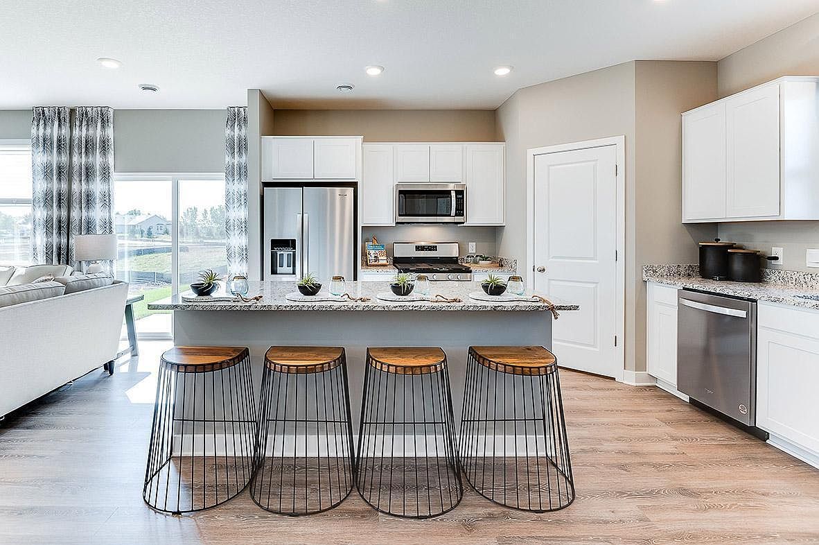 12658 Fraizer St NE, Blaine, MN 55449 | Zillow