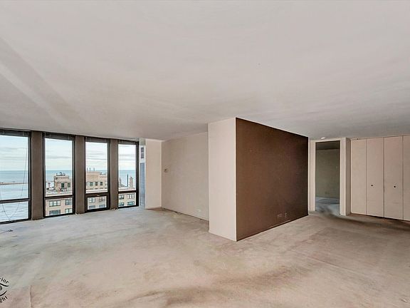 (Undisclosed Address), Chicago, IL 60611 | MLS #12546327 | Zillow