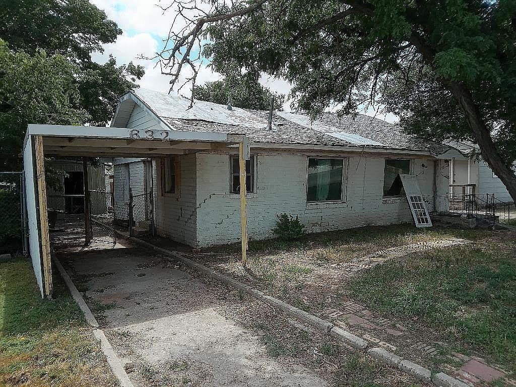 632 N Nelson St, Pampa, TX 79065 | Zillow