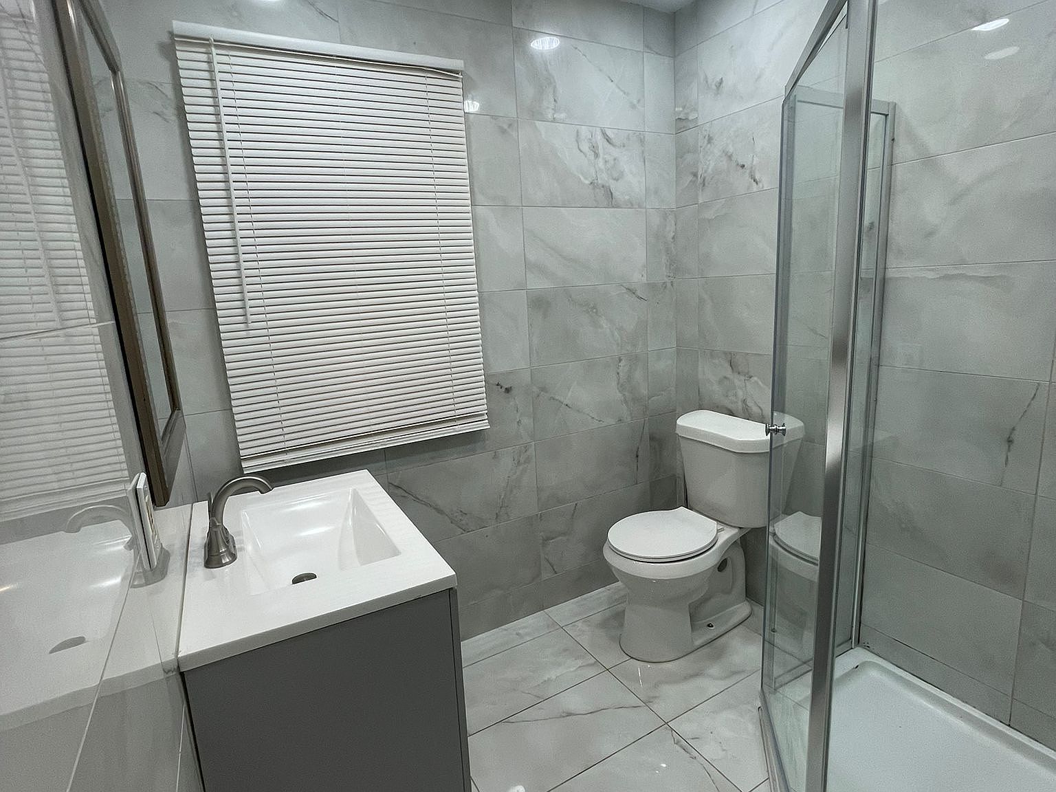 25308 Doxtator St, Dearborn, MI 48128 | Zillow