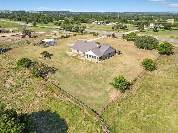 10400 Fm 920, Poolville, TX 76487 | MLS #20679582 | Zillow