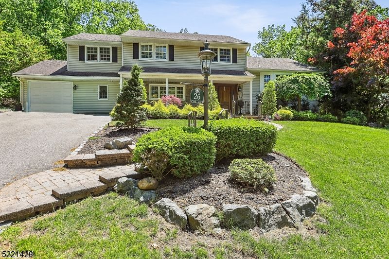 26 Kathleen Ct, Wayne, NJ 07470 | Zillow