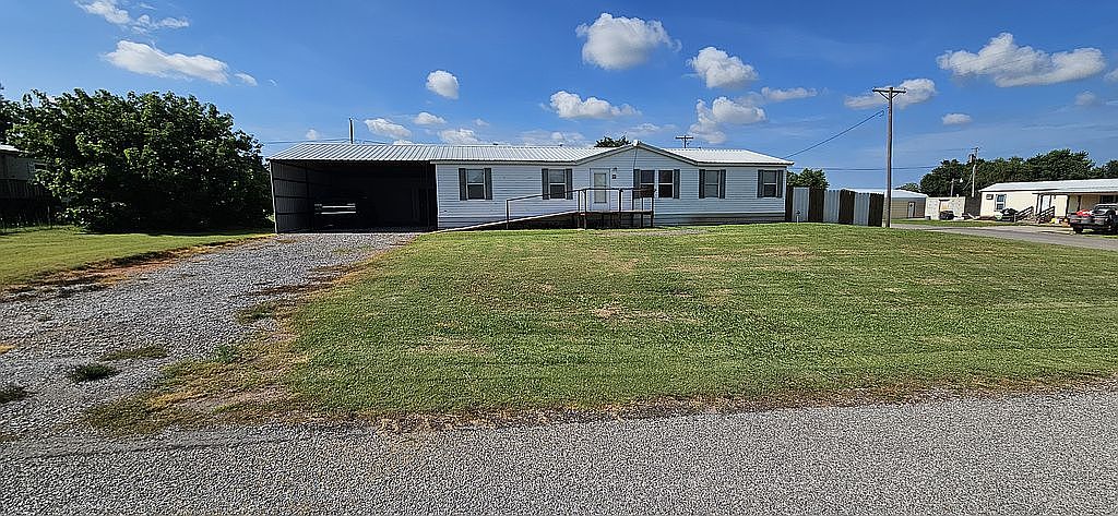 306 E 9th St, Leedey, OK 73654 | Zillow