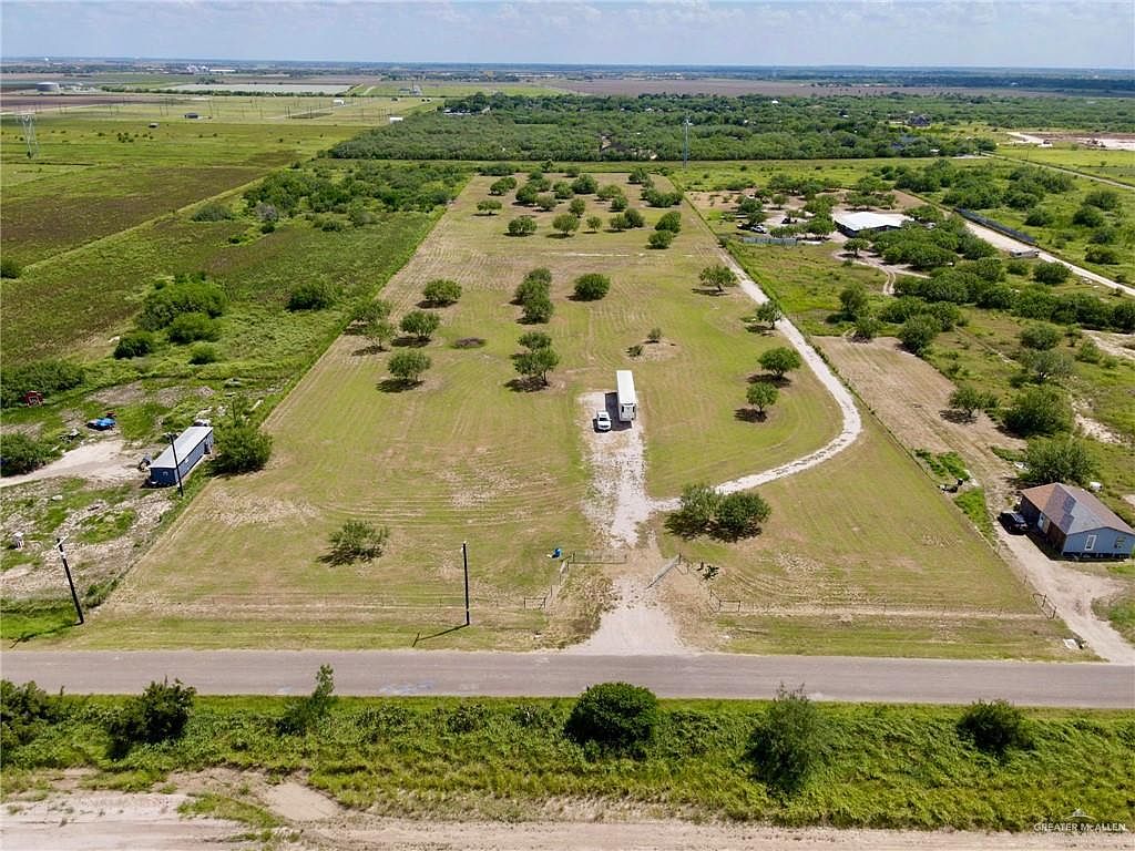 8011 Mile 19 N, Edcouch, TX 78538 | Zillow