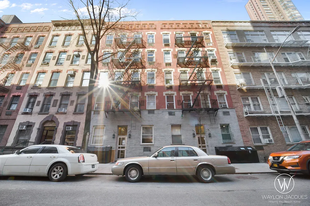 521 East 81st Street #2D in Yorkville, Manhattan | StreetEasy
