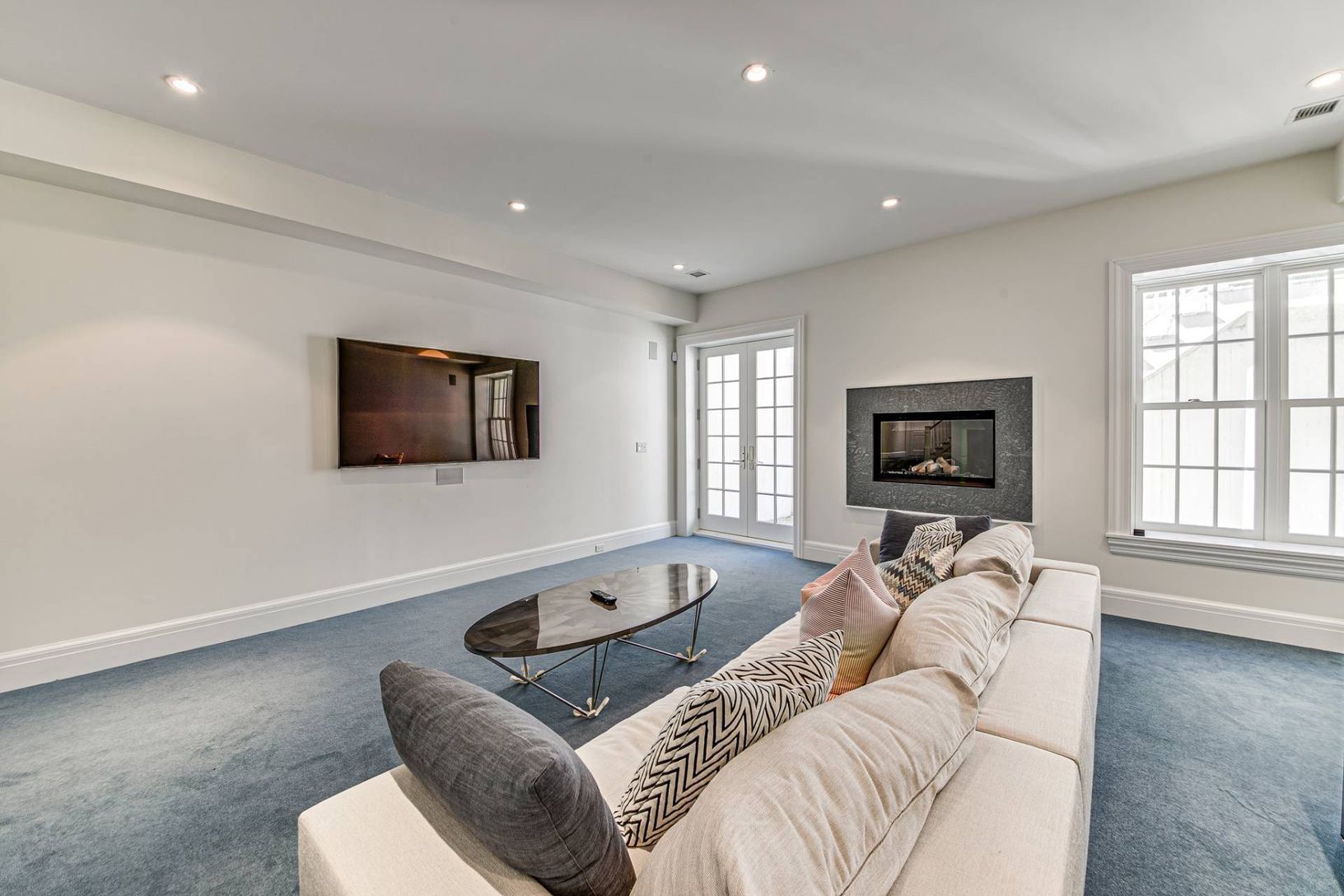 99 Fairfield Pond Ln in Sagaponack | Out East