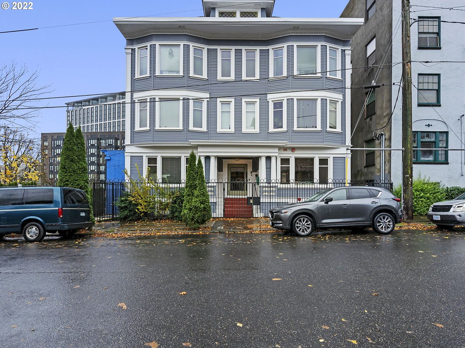 1714 NW Couch St APT 16, Portland, OR 97209 | MLS #22130486 | Zillow