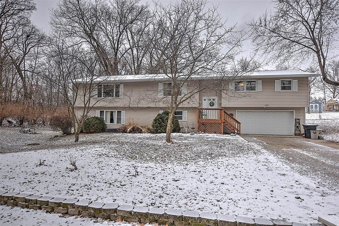 3202 E Prairie St, Decatur, IL 62521 | Zillow