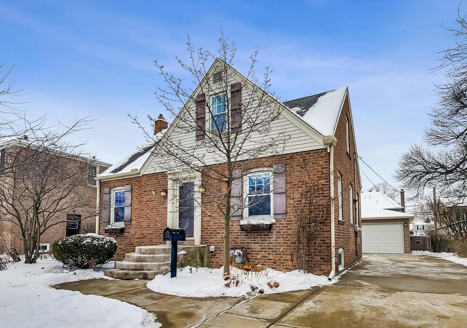 952 S Spring Rd, Elmhurst, IL 60126 | Zillow