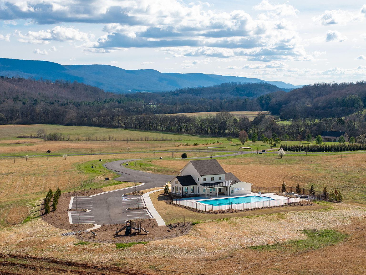 55 Ridge Rd #55, Spencer, TN 38585 | MLS #1388107 | Zillow