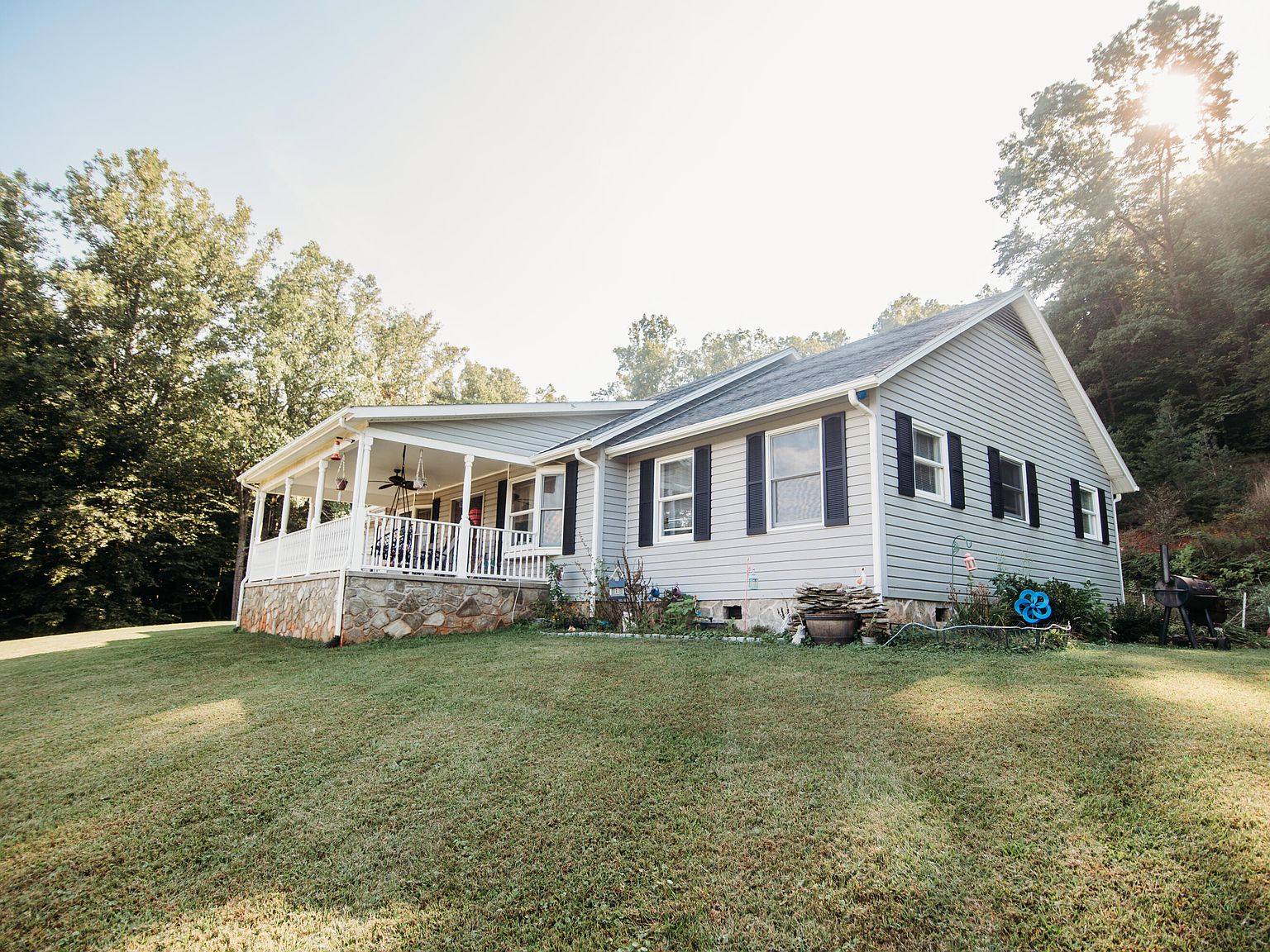 3197 Lee Elgin Rd, Woolwine, VA 24185 | MLS #901937 | Zillow