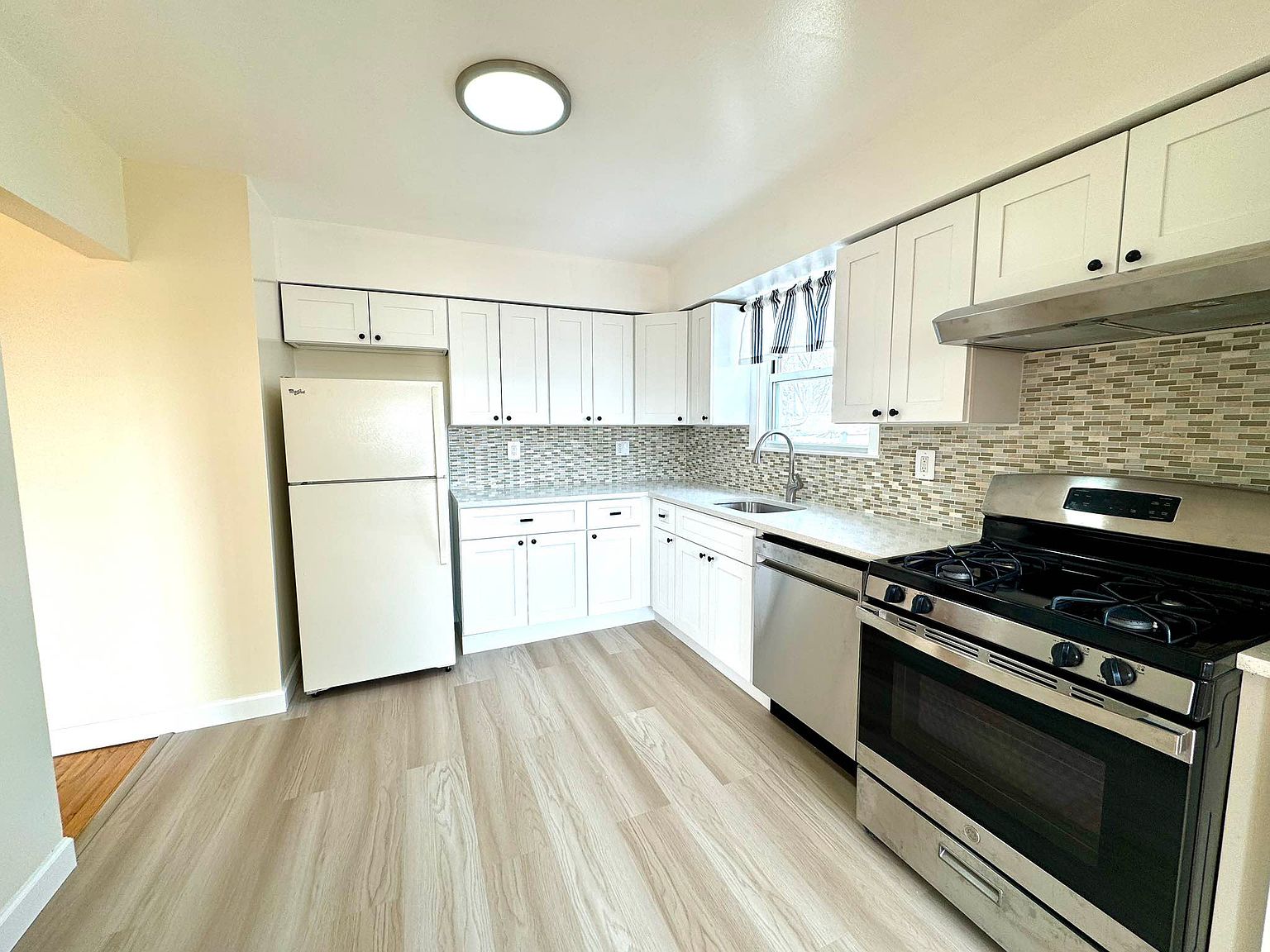 145-57 Willets Point Blvd #3, Whitestone, NY 11357 | Zillow