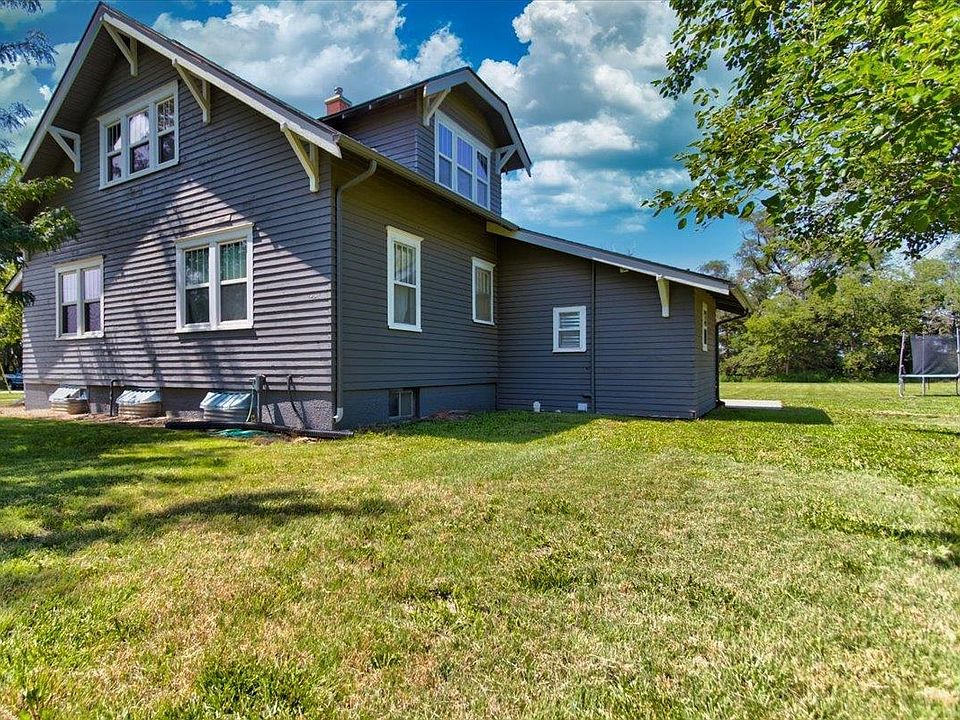 1026 Arapaho Rd, Inman, KS 67546 | Zillow