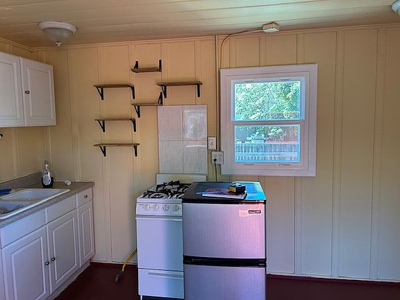 2138 Wabaska Ct, San Diego, CA 92107 | Zillow