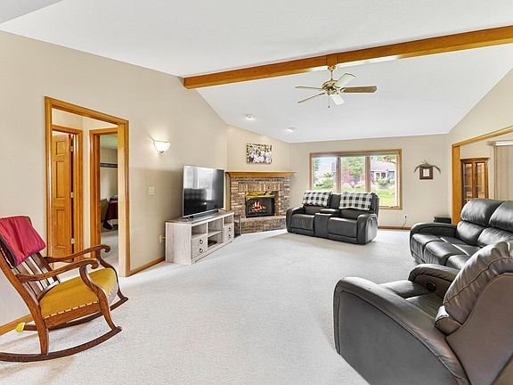 2104 Shady Ln, Garrett, IN 46738 | Zillow