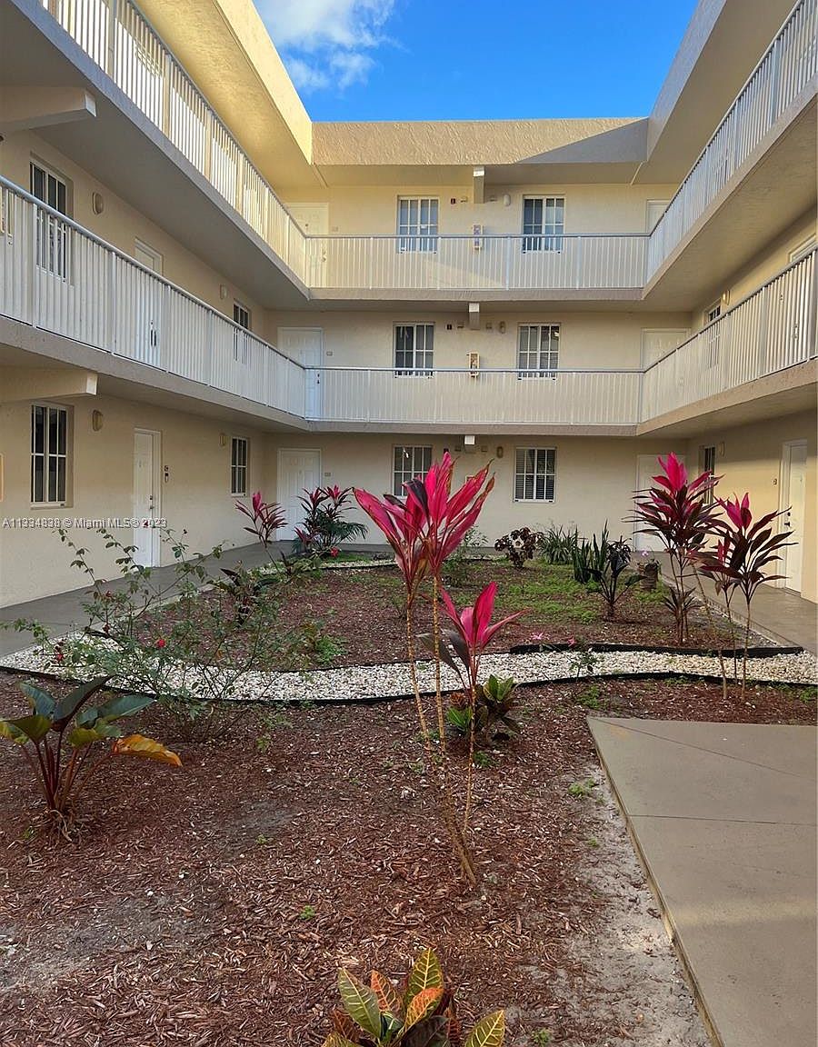6175 NW 186th St APT 311, Hialeah, FL 33015 | Zillow