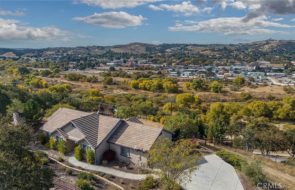 665 Red Cloud Rd, Paso Robles, CA 93446 | Zillow