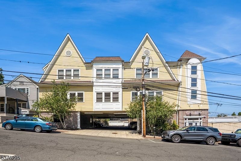 22 Sylvan St, Rutherford, NJ 07070 | MLS #3979350 | Zillow