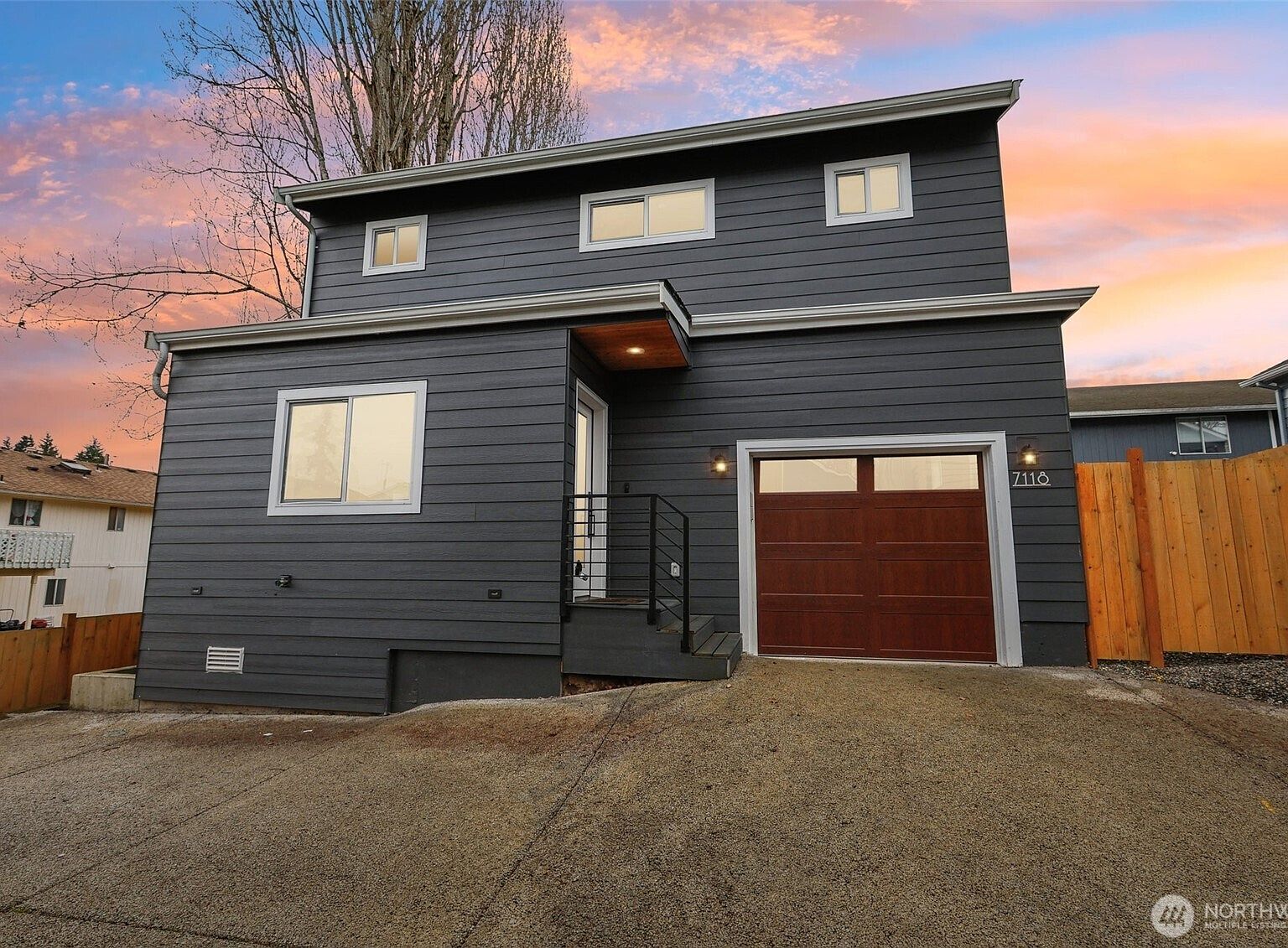 7118 18th Avenue SW, Seattle, WA 98106 | Zillow