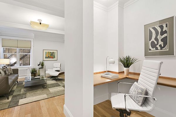 40 West 72nd Street #71 in Lincoln Square, Manhattan | StreetEasy