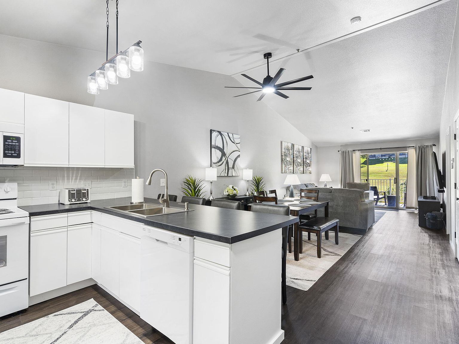 31 Golfshores Drive UNIT 23 BLDG 31, Branson, MO 65616 | MLS #60268127 ...