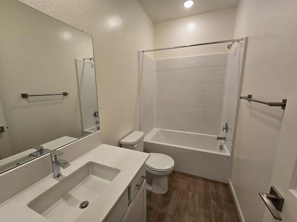 Houses For Rent in Fresno CA - 275 Homes | Zillow