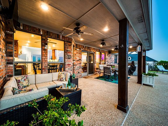 9020 Prairie Meadow Ln, Celina, TX 75009 | MLS #20440315 | Zillow