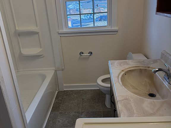 213 W Dover St #B, Easton, MD 21601 | Zillow