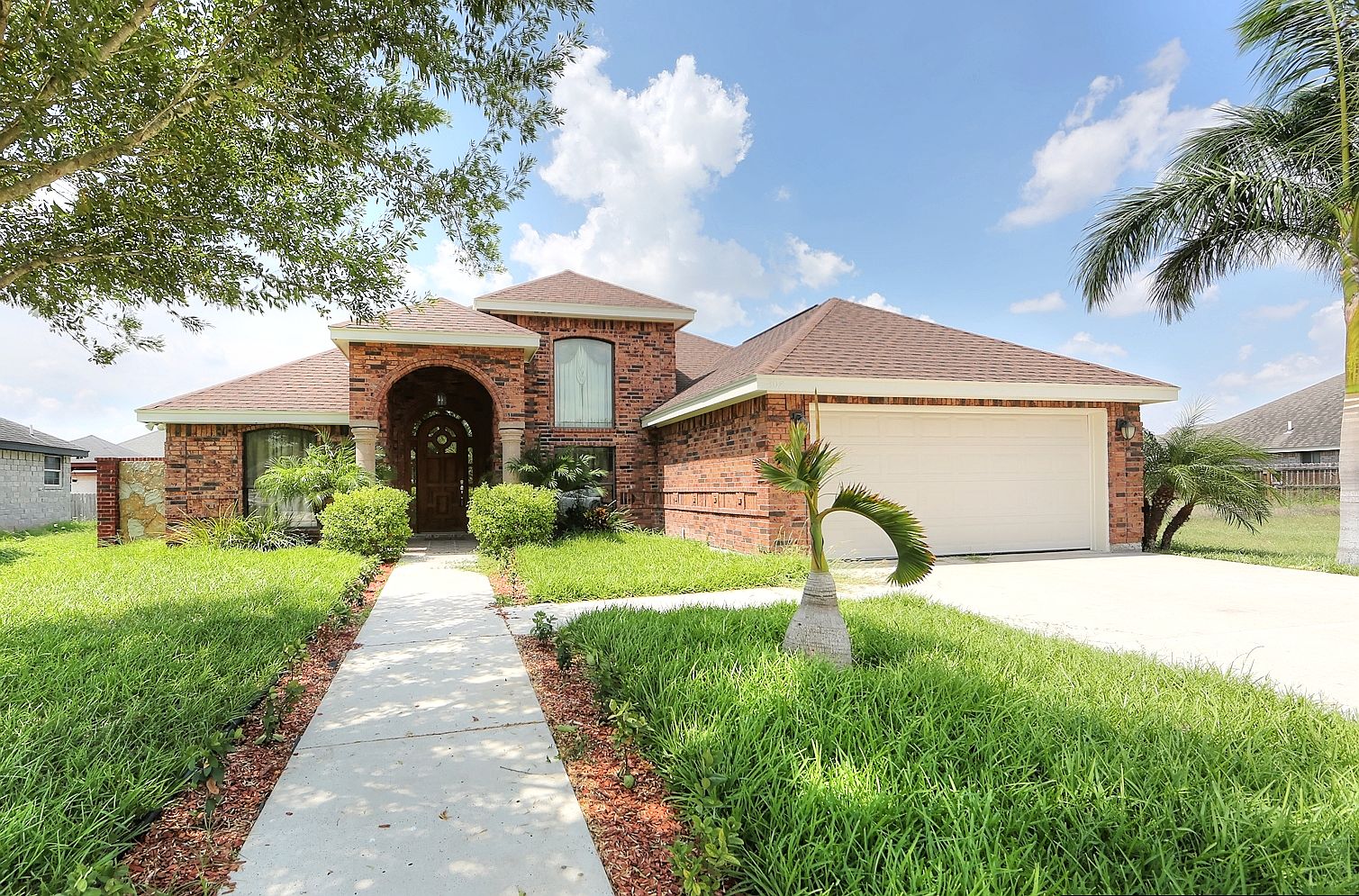 307 Laura Dr, Alamo, TX 78516 | Zillow