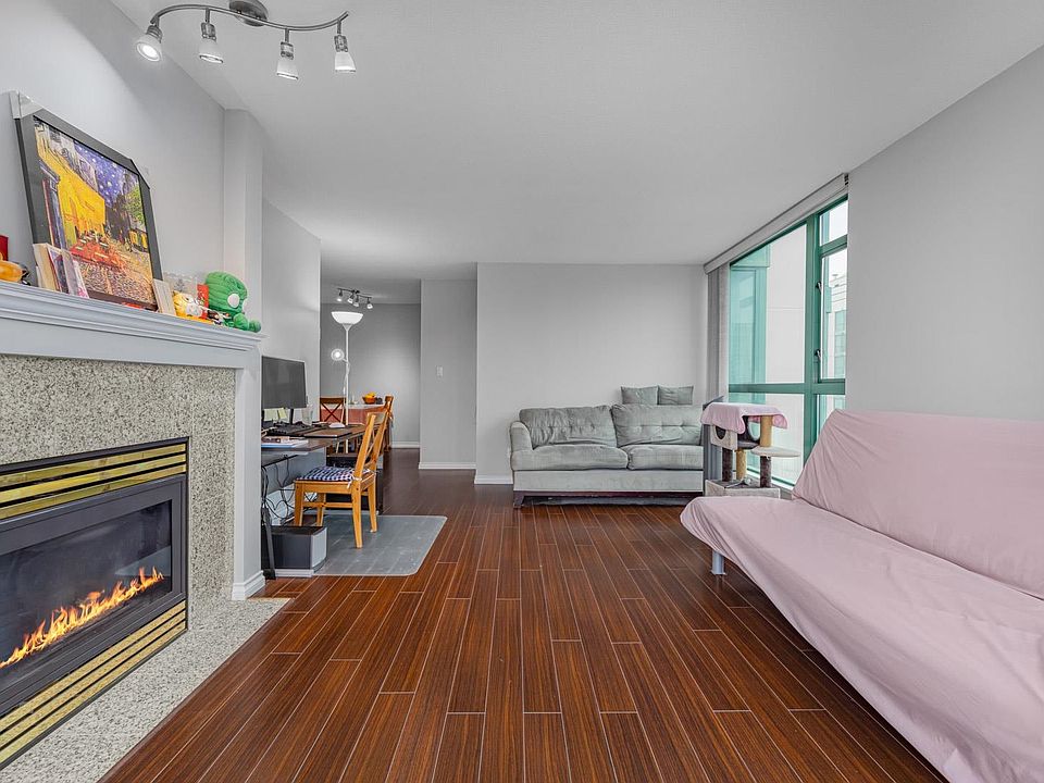 5899 Wilson Ave Burnaby BC | Zillow