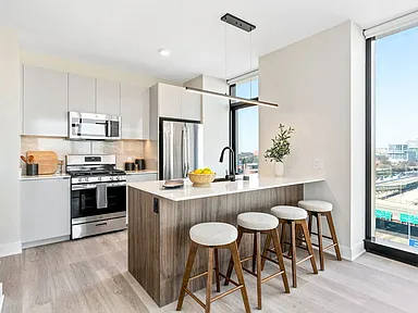 Avra West Loop - 1125 W Van Buren St Chicago IL | Zillow