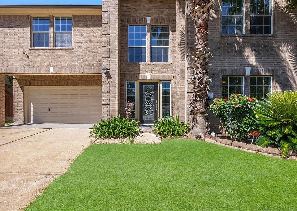 2 Lulach Cir, Conroe, TX 77301 | MLS #10625782 | Zillow