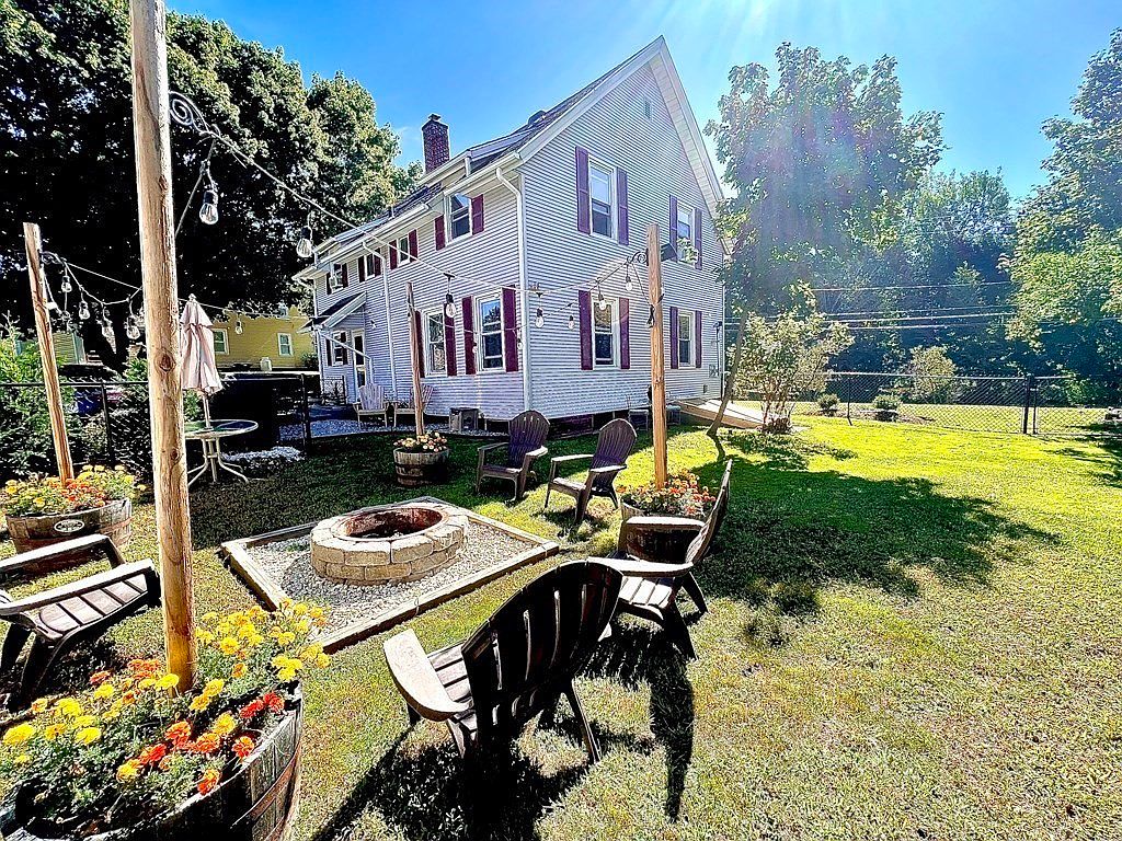 38 Main St, Gilbertville, MA 01031 | Zillow