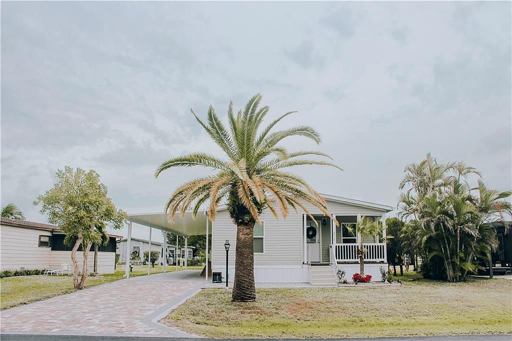 2717 SW Toronado Trl, Stuart, FL 34997 | Zillow