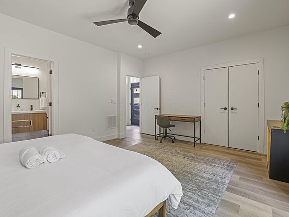 464 S Lane Ave #464, Columbus, OH 43201 | MLS #224002170 | Zillow