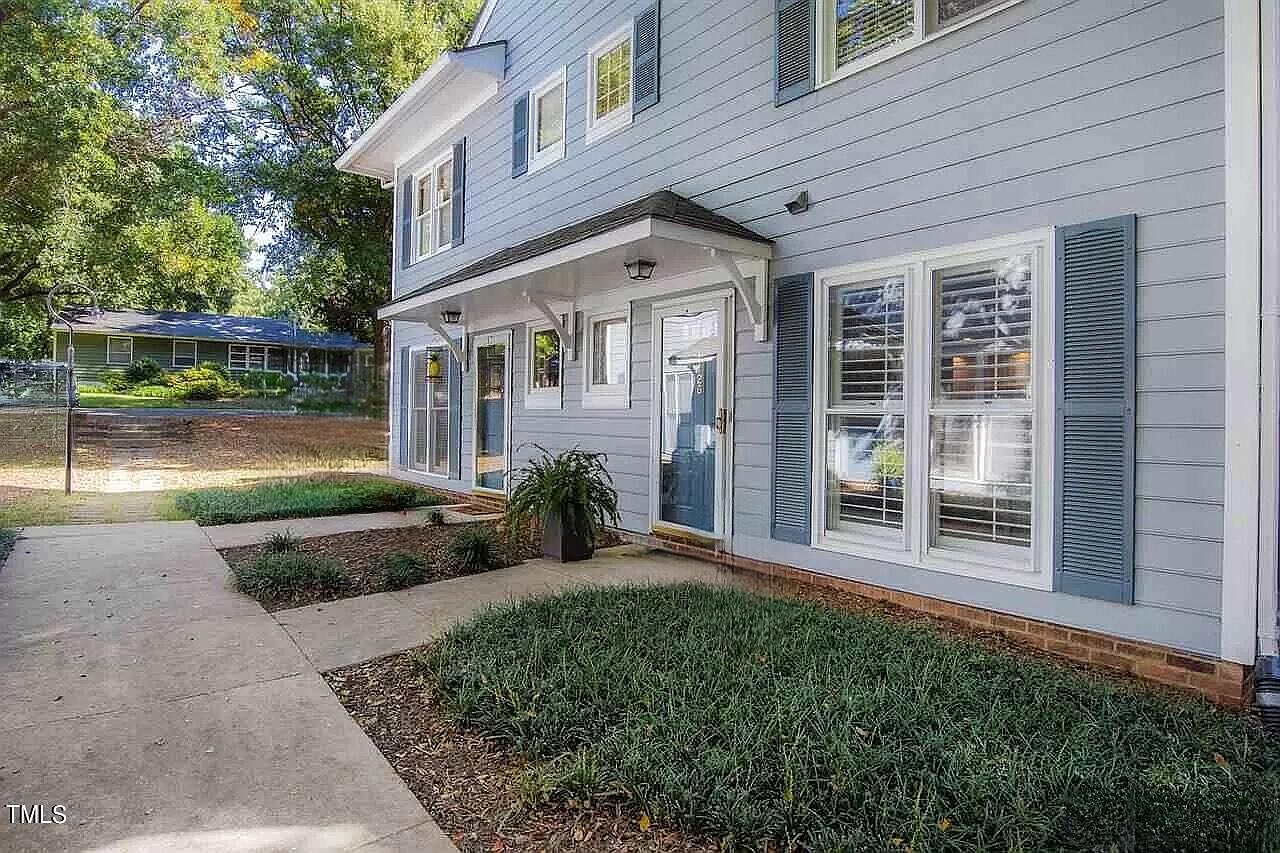 1428 Barton Place Dr, Raleigh, NC 27608 | Zillow