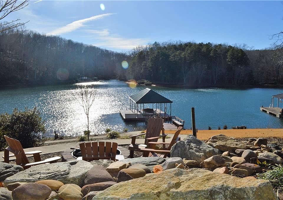 204 Chartwell Point Rd, Seneca, SC 29672 | Zillow