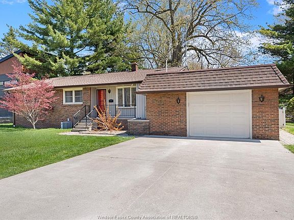 5185 Matchette Rd, Windsor, ON N9C 2A8 | MLS #23006502 | Zillow