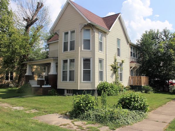 Clinton Real Estate - Clinton IL Homes For Sale | Zillow