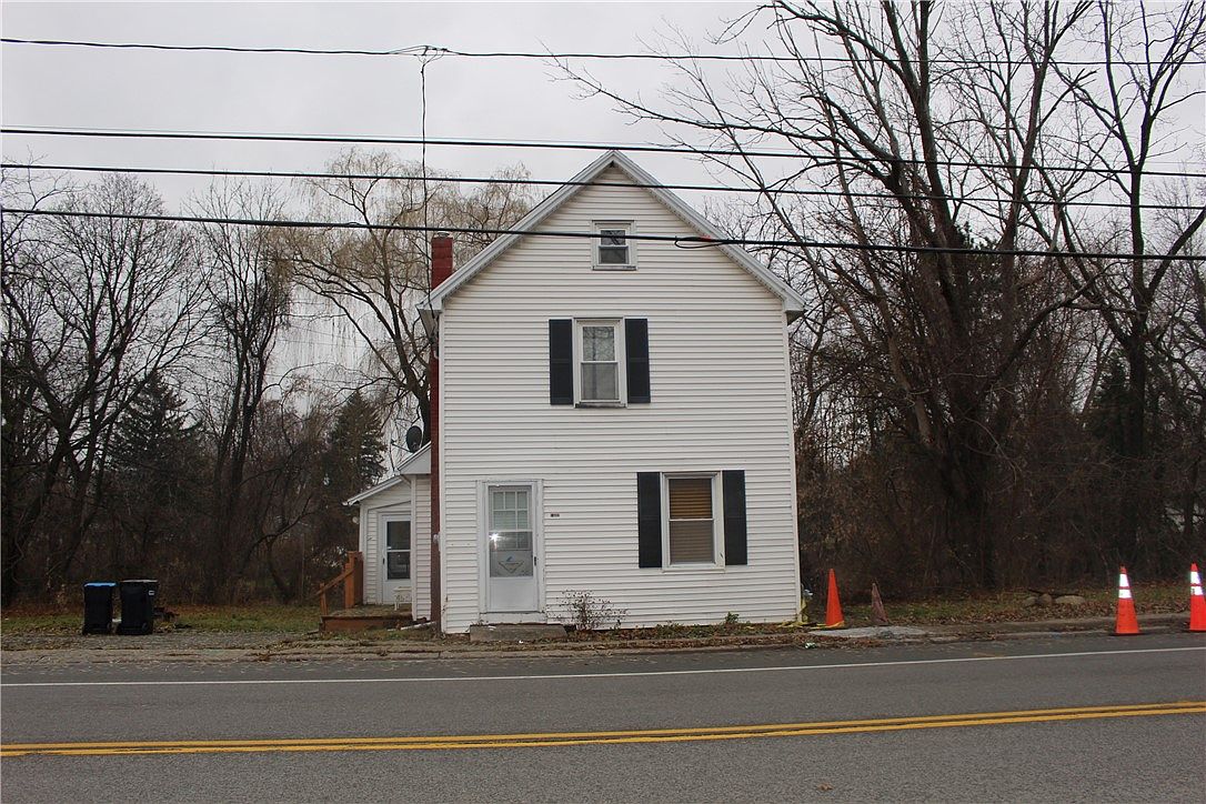 1482 Stone Rd, Rochester, NY 14615 | Zillow