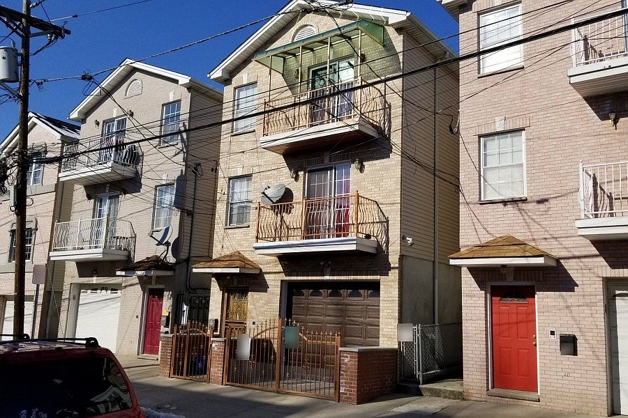 38 Graham St Jersey City NJ | Zillow