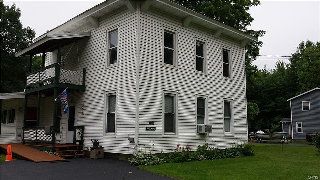 2600 Oneida St, Utica, NY 13501 | Zillow